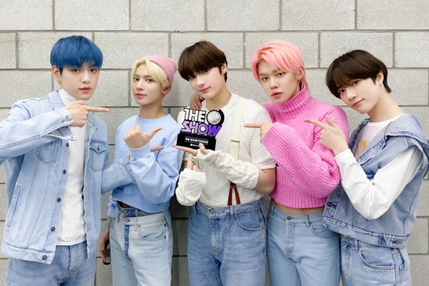 우린 꼭 앨범으로 들어줘!