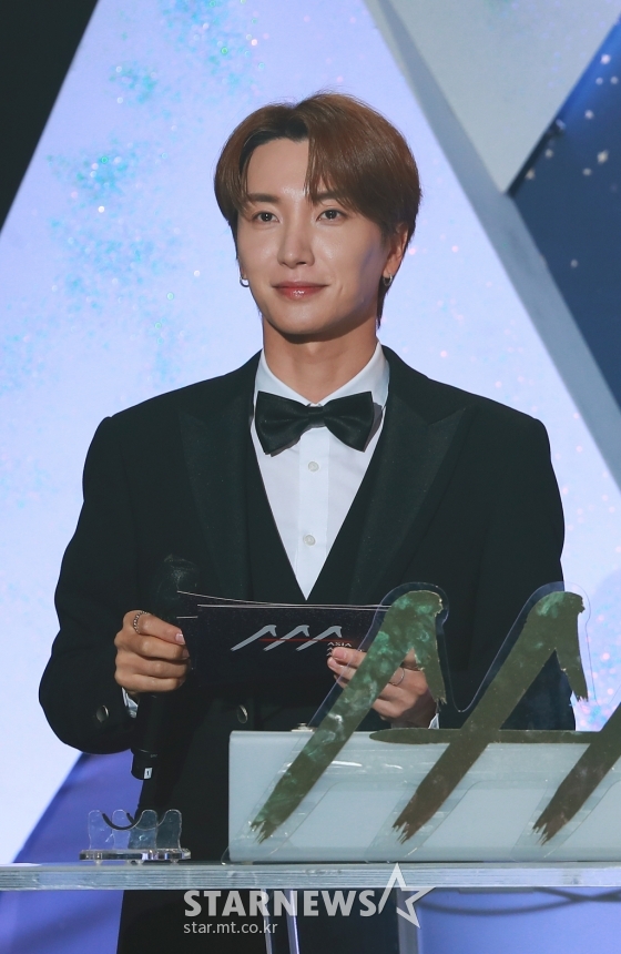 Super Junior's Leeteuk, MC of '2021 AAA' for 6 years in a row