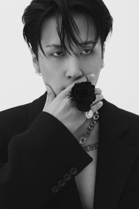 Ravi, 'LOVE&FIGHT' iTunes Top 10 in 10 Regions