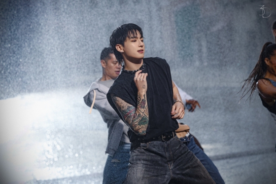 Jungkook's '3D' MV Surpasses 30 Million Views in Just 6 Days