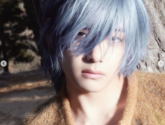 V post multiple photos "v cut"