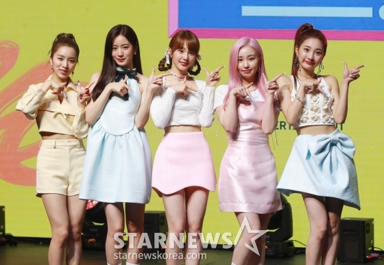 WOOAH ignites the 'BLUSH' performance challenge