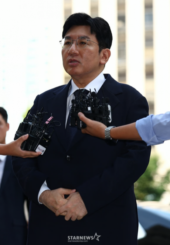 Bang Si-hyuk’s HYBE Enters India’s 1.4 Billion-Person Market ...